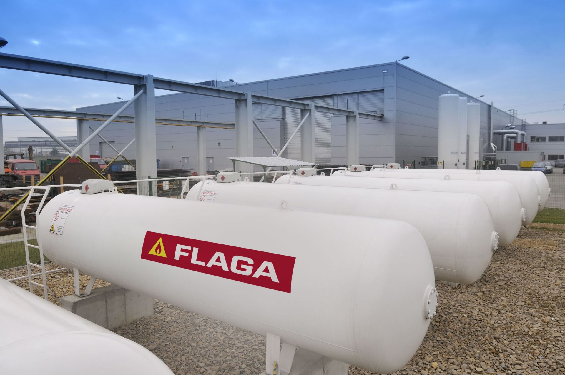 Hľadáte plyn v zásobníku pre vašu firmu? - Flaga.sk